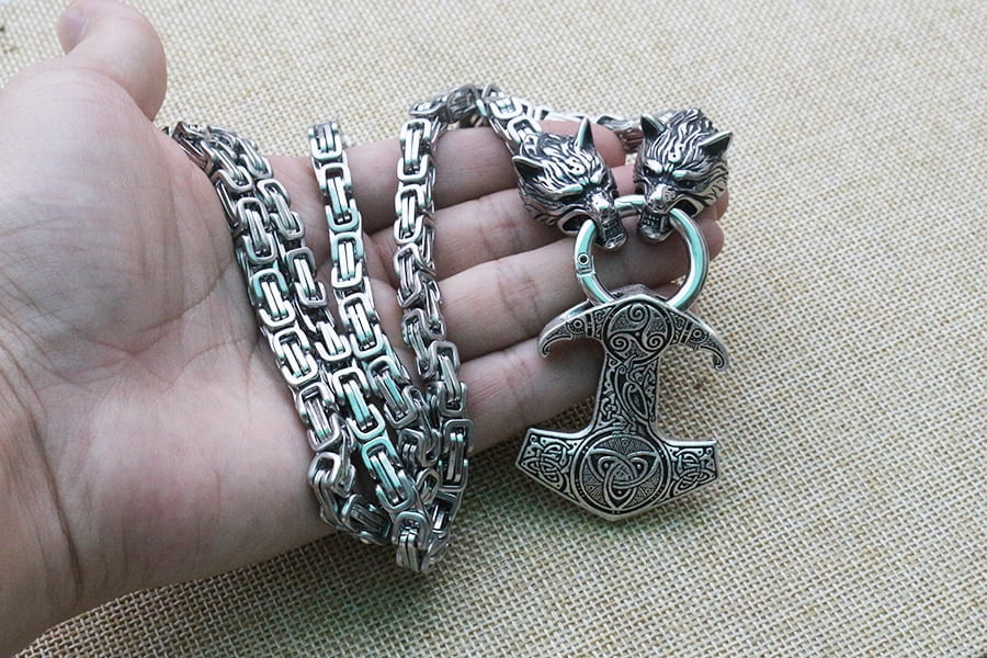 Colar vikings cabela de lobo Mjölnir em aço inoxidável 316L